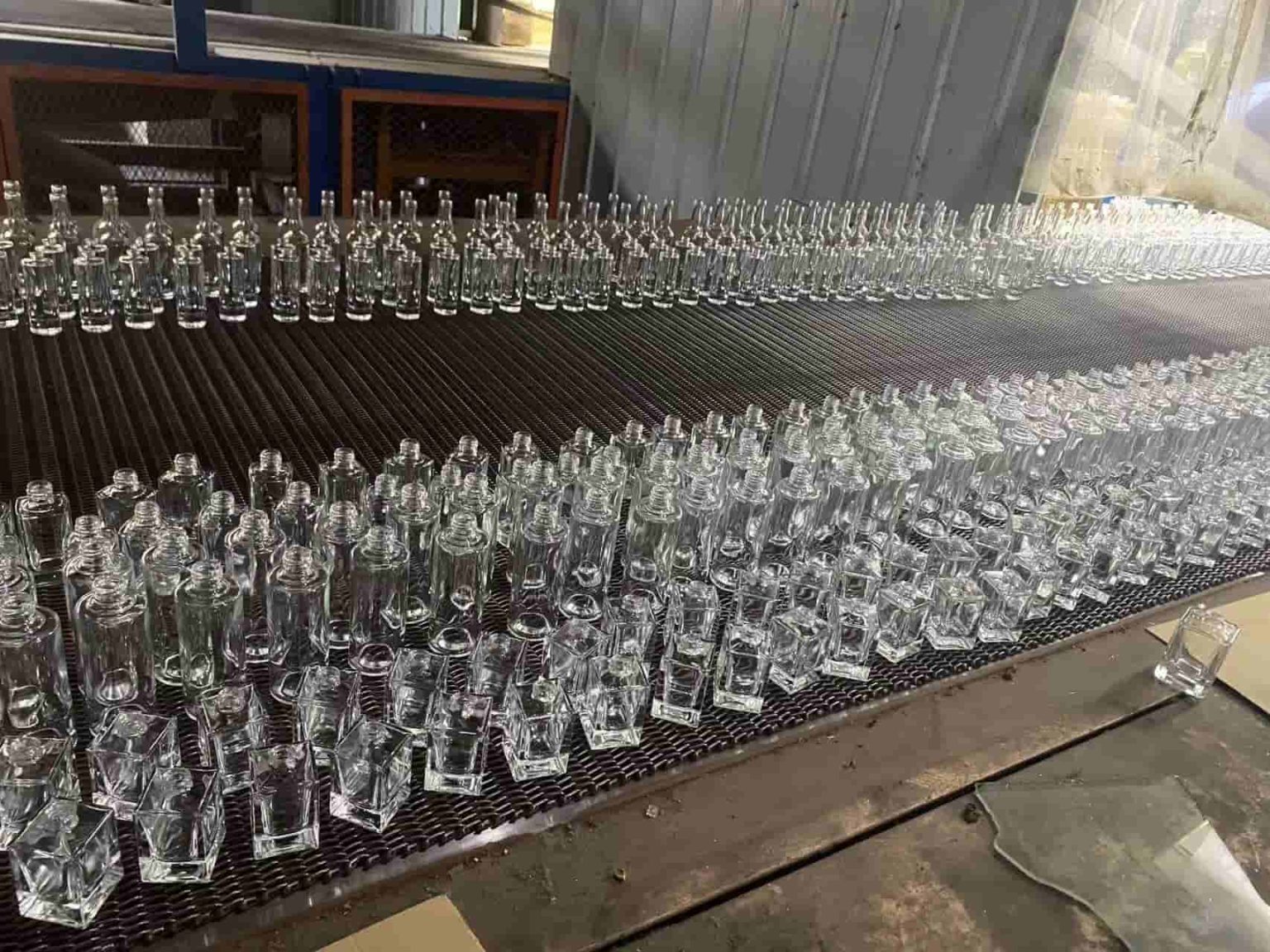 Roetell Stock Glass Bottle - Reliable Glass Bottles, Jars, Containers ...