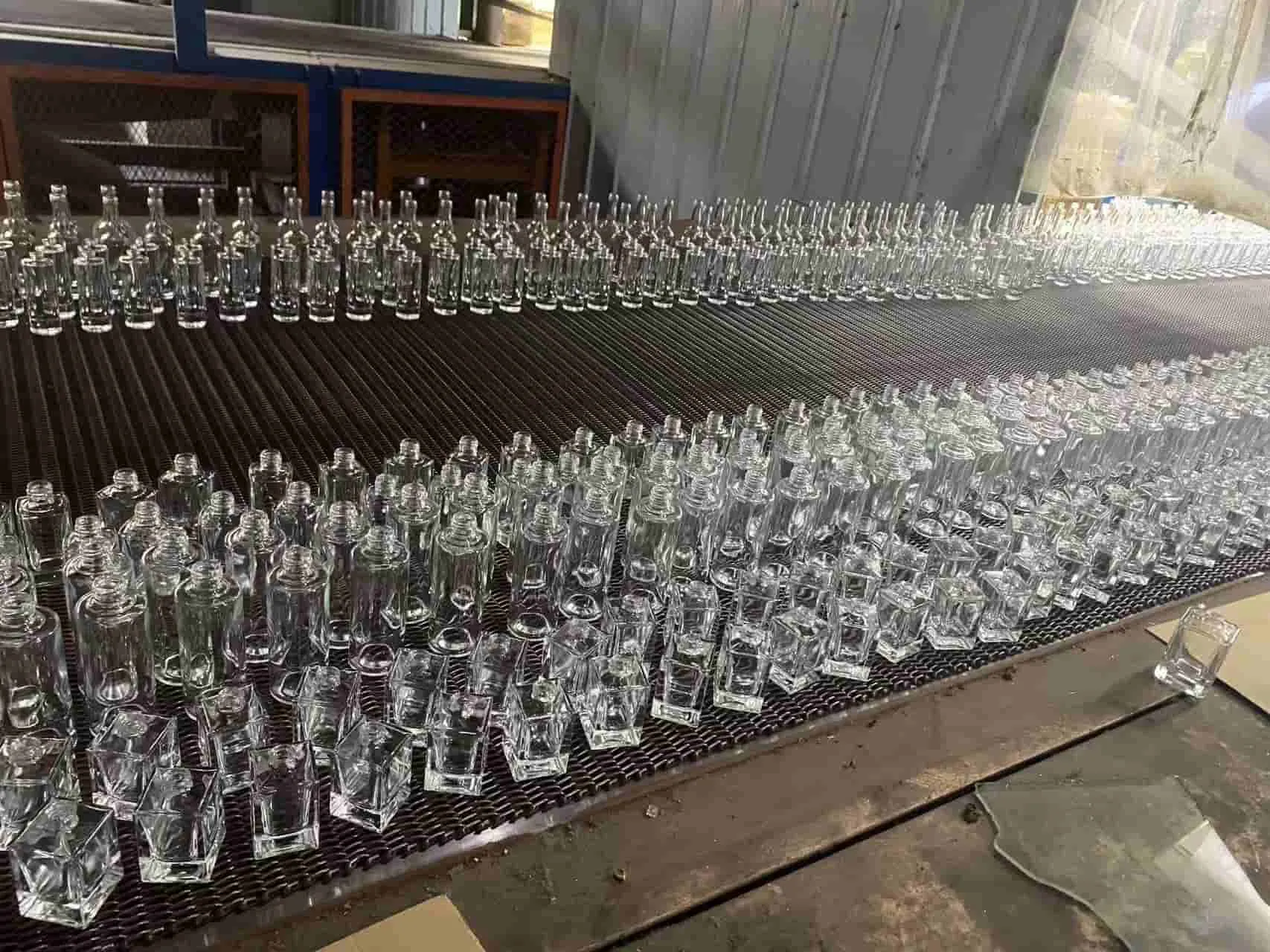Roetell Stock Glass Bottle - Reliable Glass Bottles, Jars, Containers ...